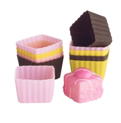 12 Fondant Fancy Cases | Lakeland