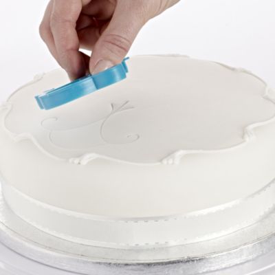 Wilton 12 Piece Icing Press Set | Lakeland