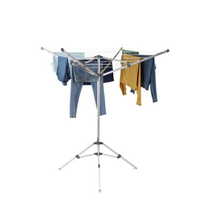 Lakeland Free-Standing Outdoor Rotary Airer | Lakeland