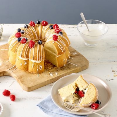 Fillables Fluted Ring Cake Tin 29cm | Lakeland