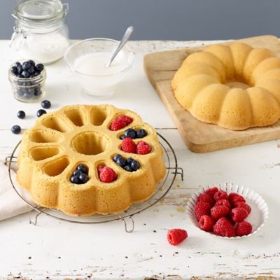Fillables Fluted Ring Cake Tin 29cm | Lakeland