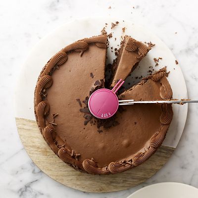 Lakeland Cake Divider | Lakeland